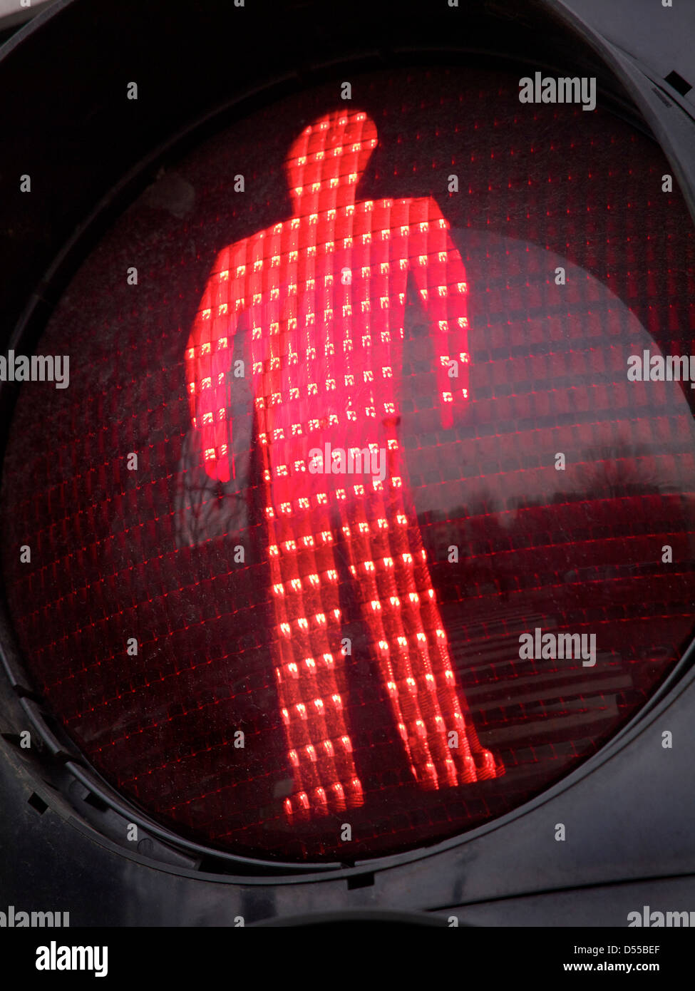 Red man traffic light hi-res stock photography and images - Alamy