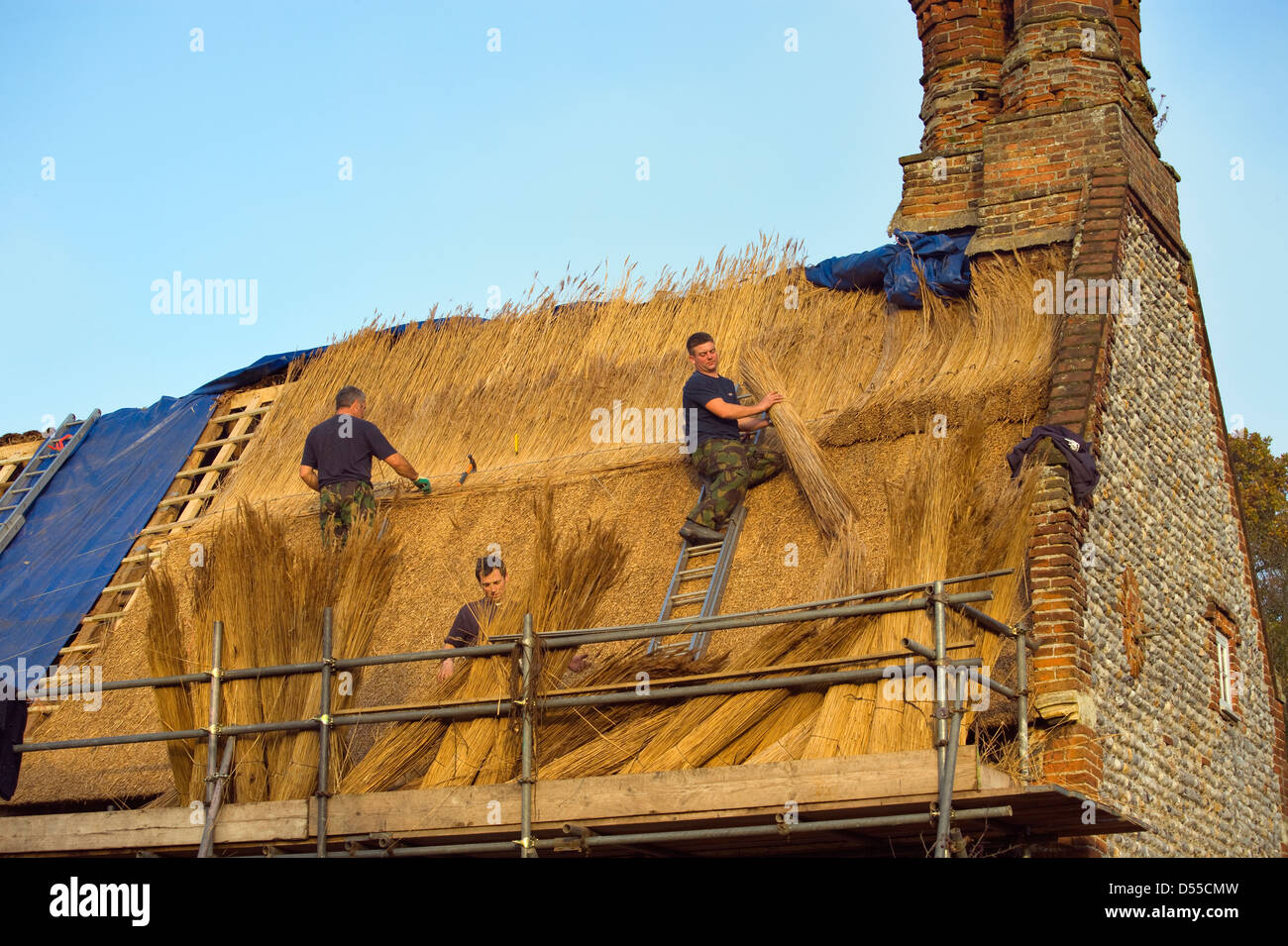 Reed village hi-res stock photography and images - Alamy