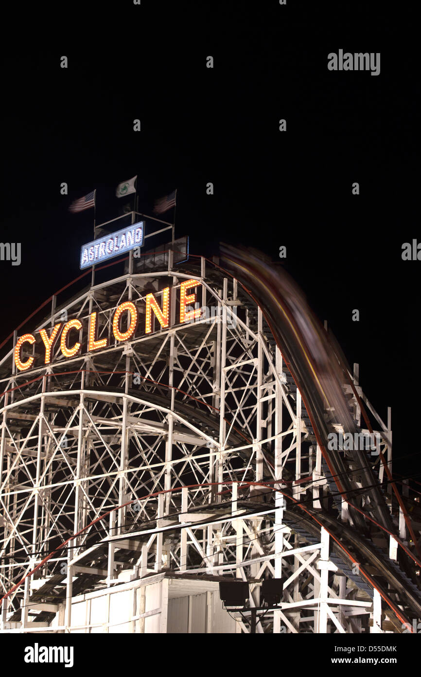 The cyclone coney island 1927 hi-res stock photography and images - Alamy