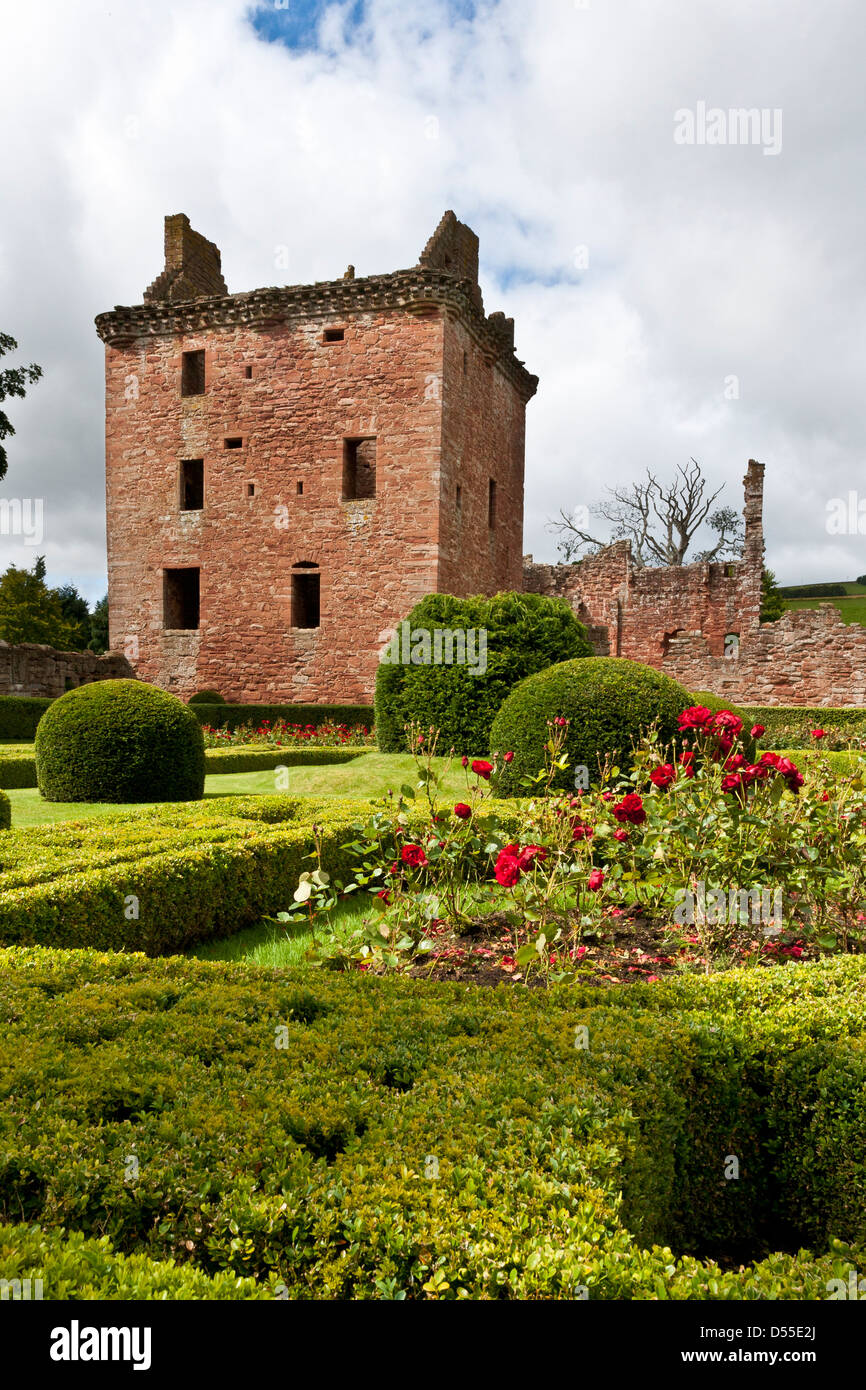 Edzell castle hi-res stock photography and images - Alamy
