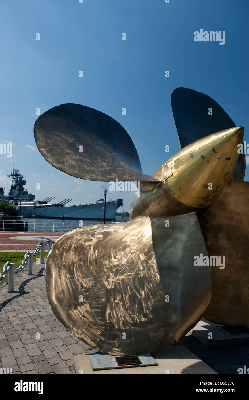 SHIP PROPELLER BATTLESHIP NEW JERSEY MUSEUM WATERFRONT CAMDEN NEW ...