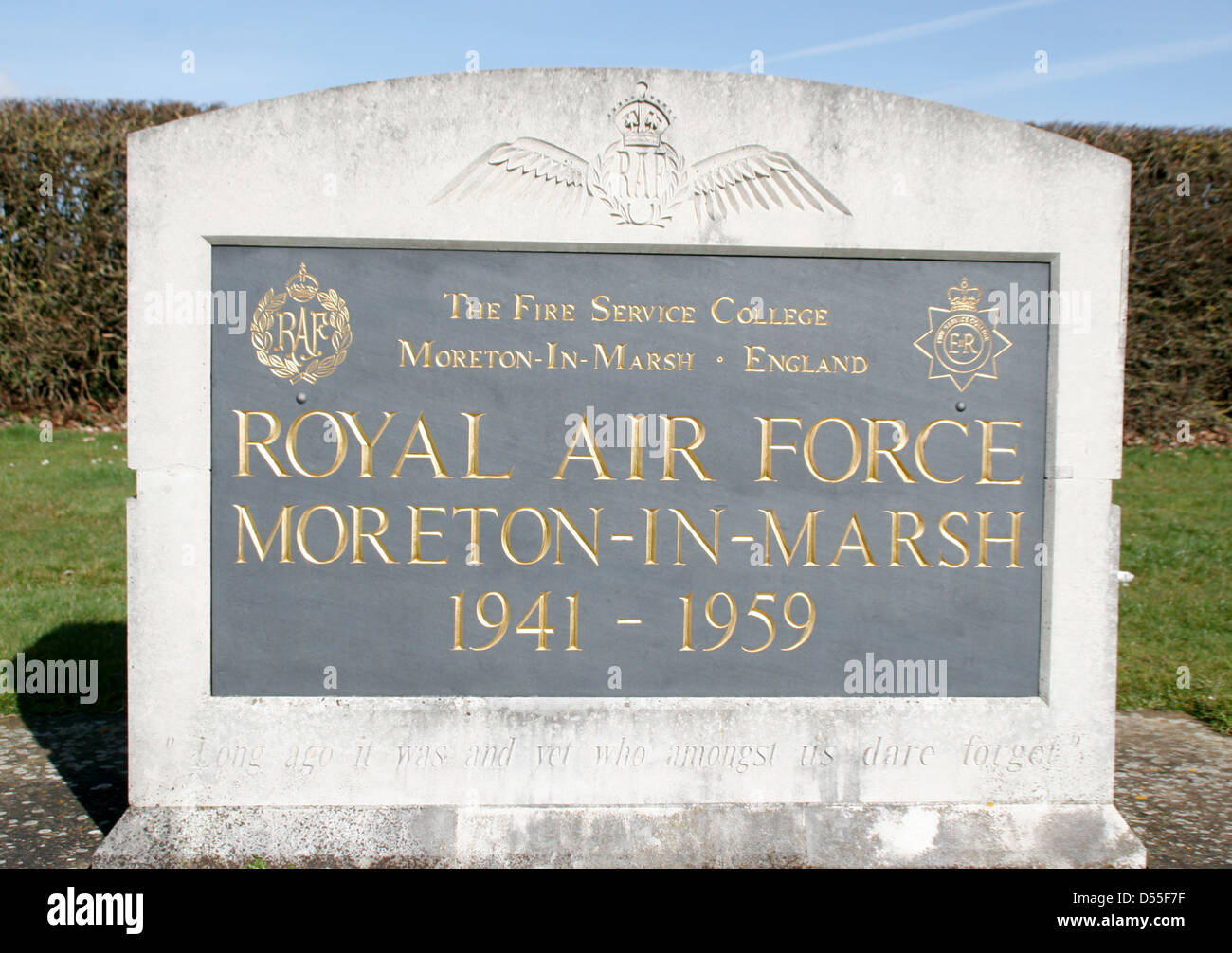 RAF memorial Moreton in Marsh Gloucestershire England UK Stock Photo ...