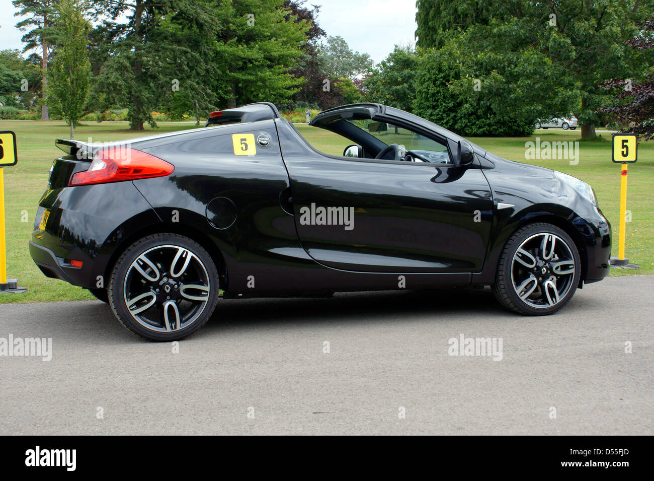 RENAULT WIND COUPE CABRIOLET Stock Photo - Alamy