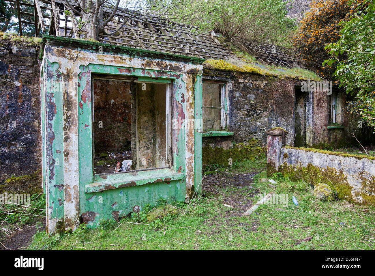 Derelict buildings in the Gap of Dunloe, County Kerry, Ireland Stock ...
