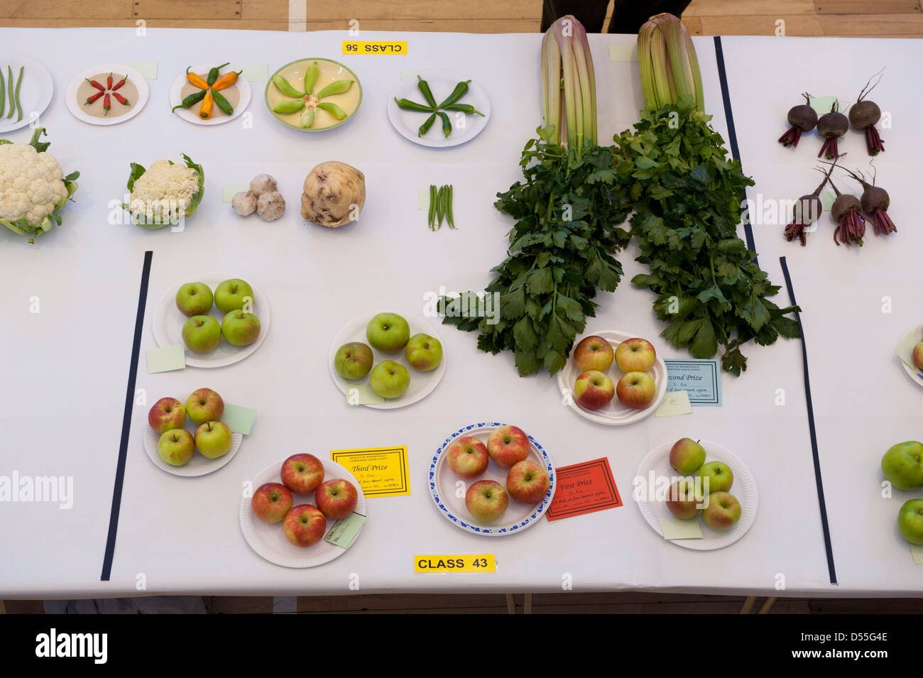Display fruit vegetables horticultural show hi-res stock photography ...