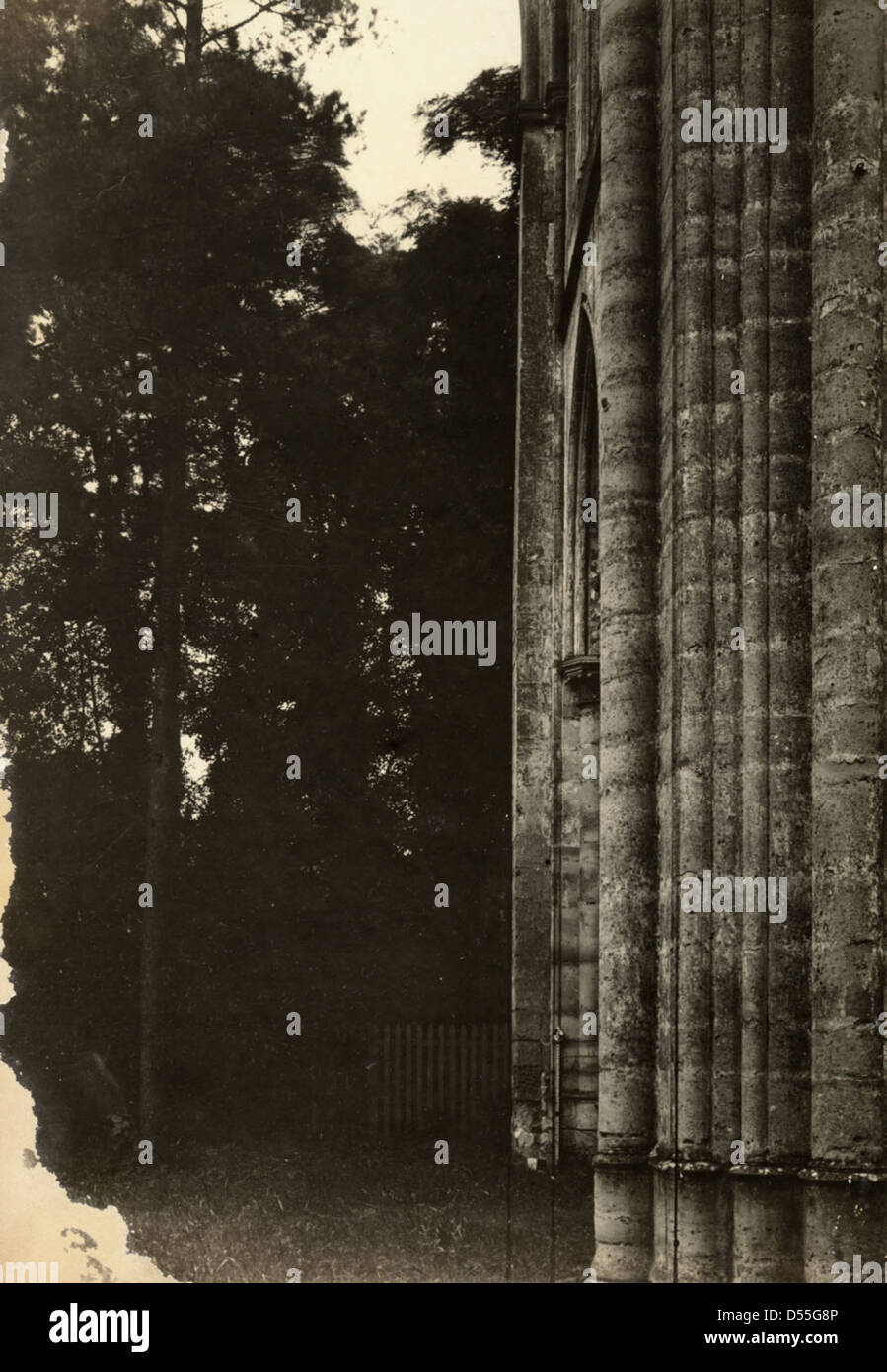 1910 buildings in france hi-res stock photography and images - Alamy