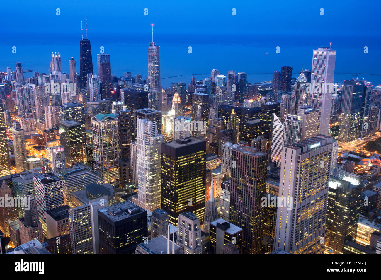 DOWNTOWN LOOP SKYLINE CHICAGO ILLINOIS USA Stock Photo - Alamy