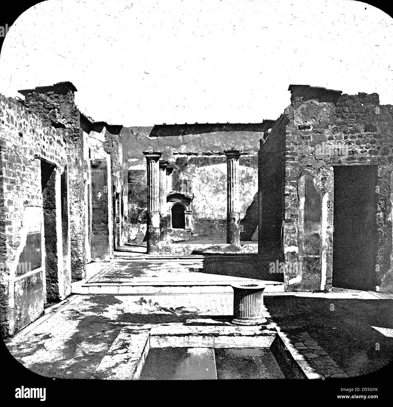 Roman atrium hi-res stock photography and images - Alamy