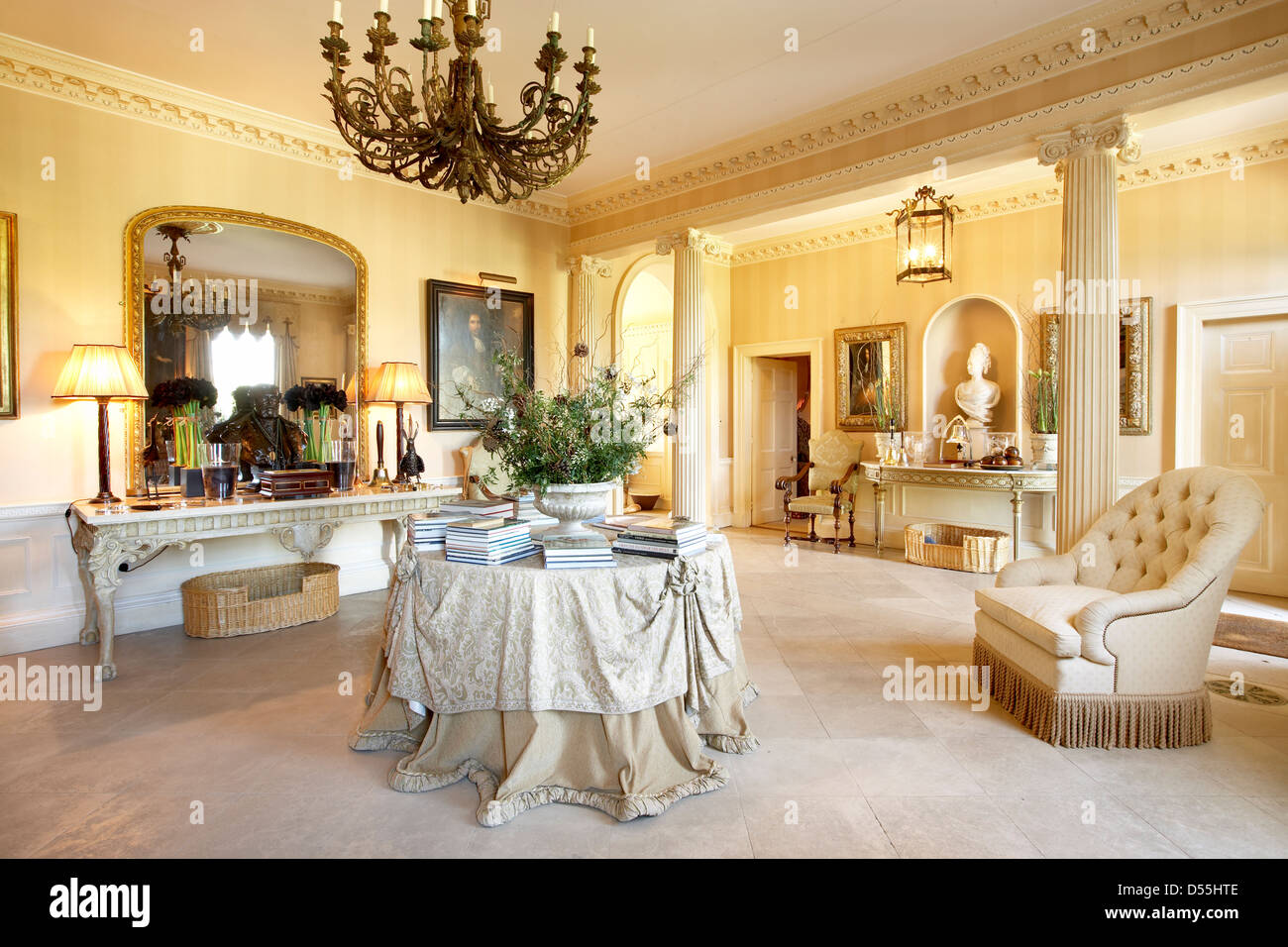grand manor house Stock Photo - Alamy