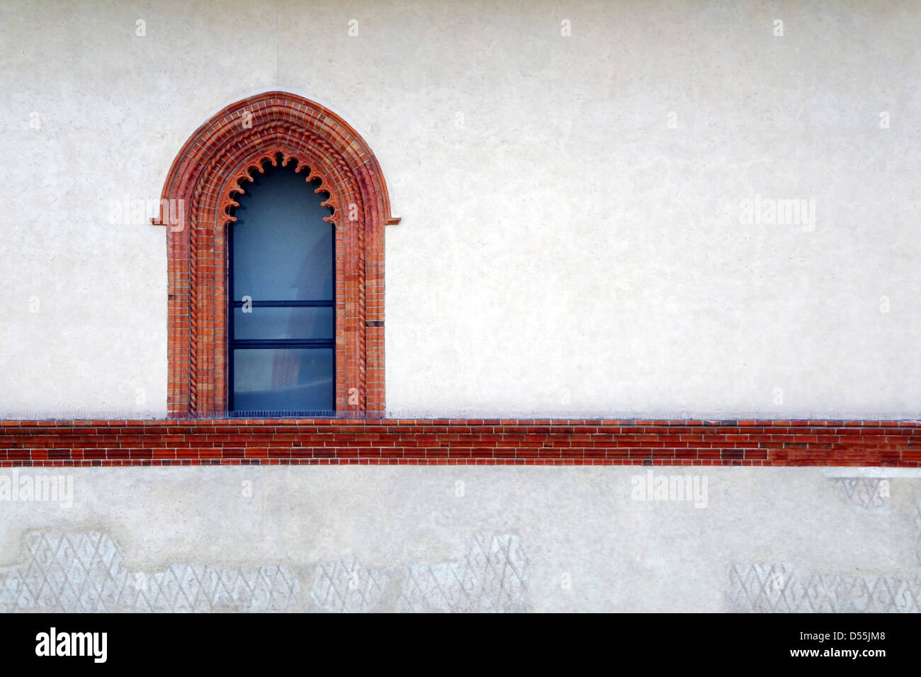 Castle wall window hi-res stock photography and images - Alamy