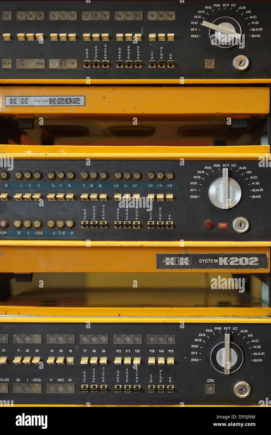 16 bit hi-res stock photography and images - Alamy