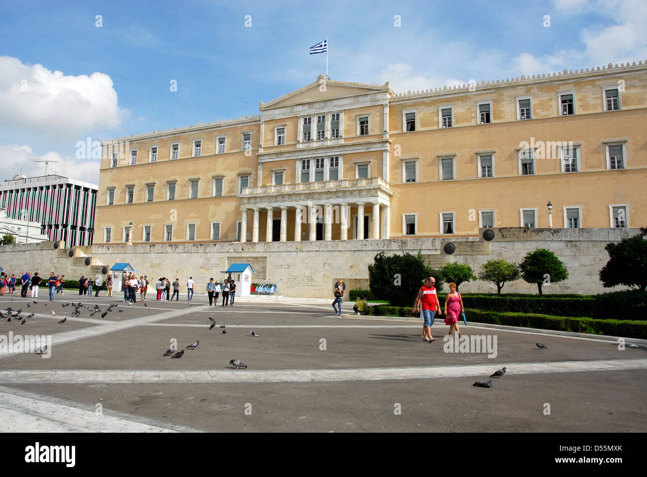 Athens syntagma constitution square hi-res stock photography and images ...