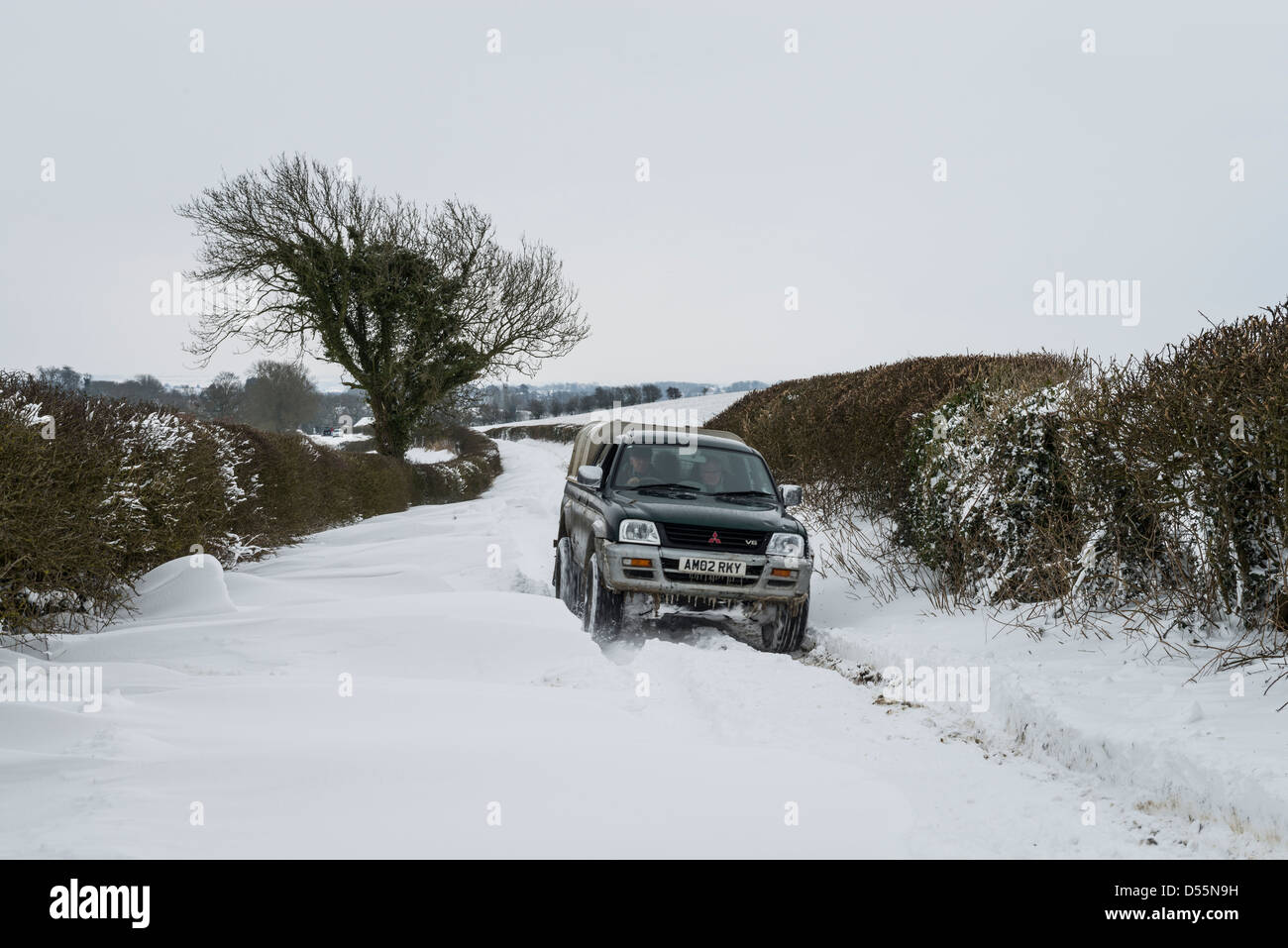 Snowed up hi-res stock photography and images - Alamy