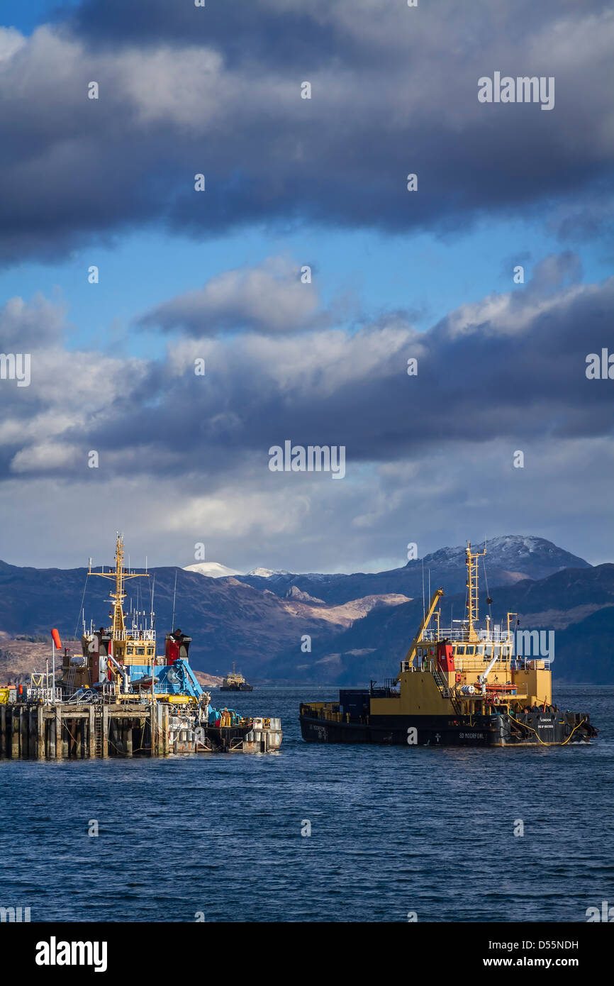 Vessel coming in to dock at the Shore Support Base, Kyle of Lochalsh ...