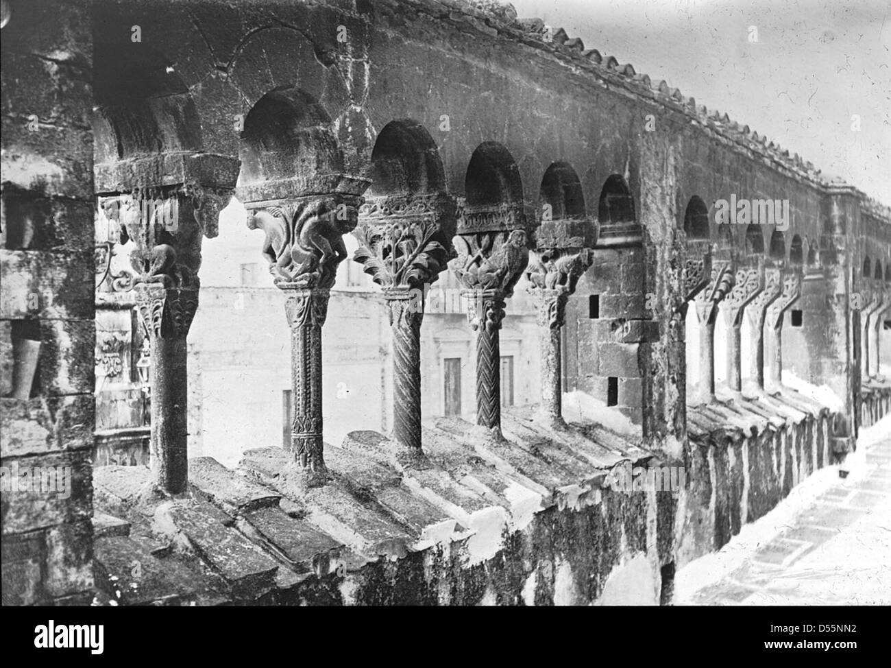 Cathedral bitonto italy hi-res stock photography and images - Alamy