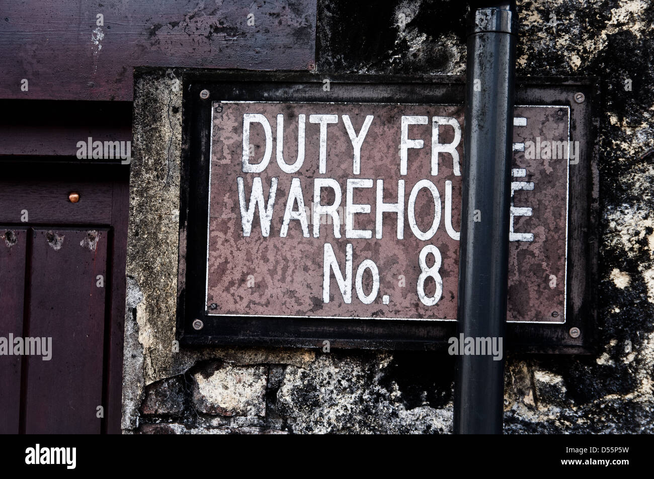 Warehouse sign vintage signs hi-res stock photography and images - Alamy