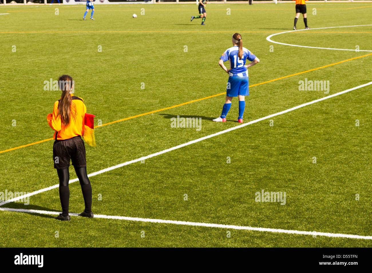 Female referee hi-res stock photography and images - Alamy