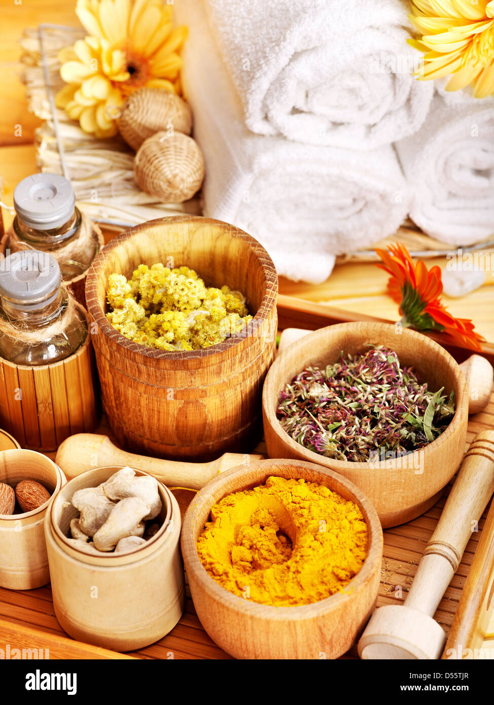 Spa still life with flower in wood spa Stock Photo - Alamy