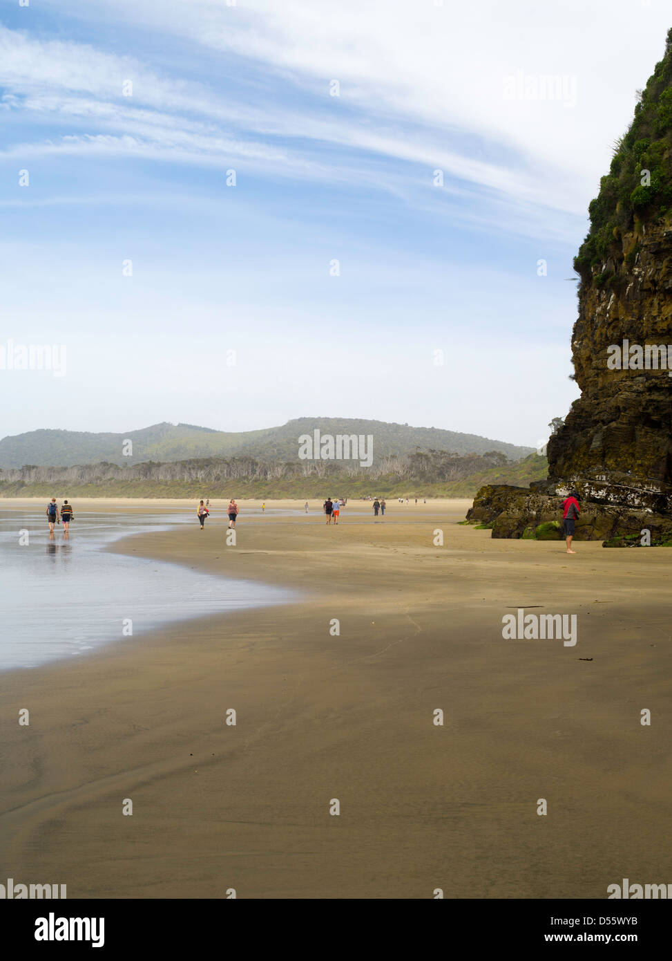 Outside Cathedral Caves on Waipati Beach, Catlins, near Papatowai ...