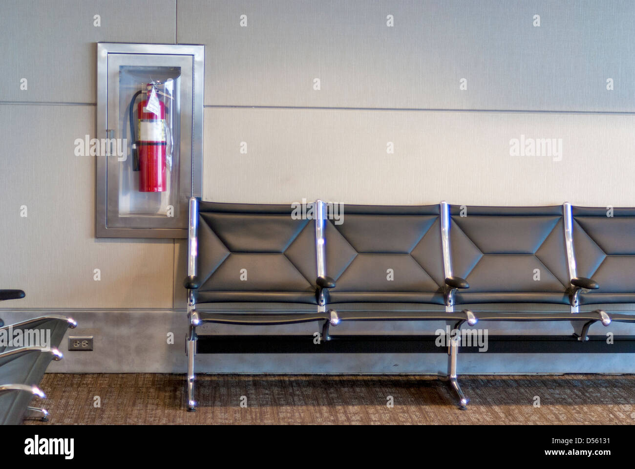 Airport waiting room seats hi-res stock photography and images - Alamy