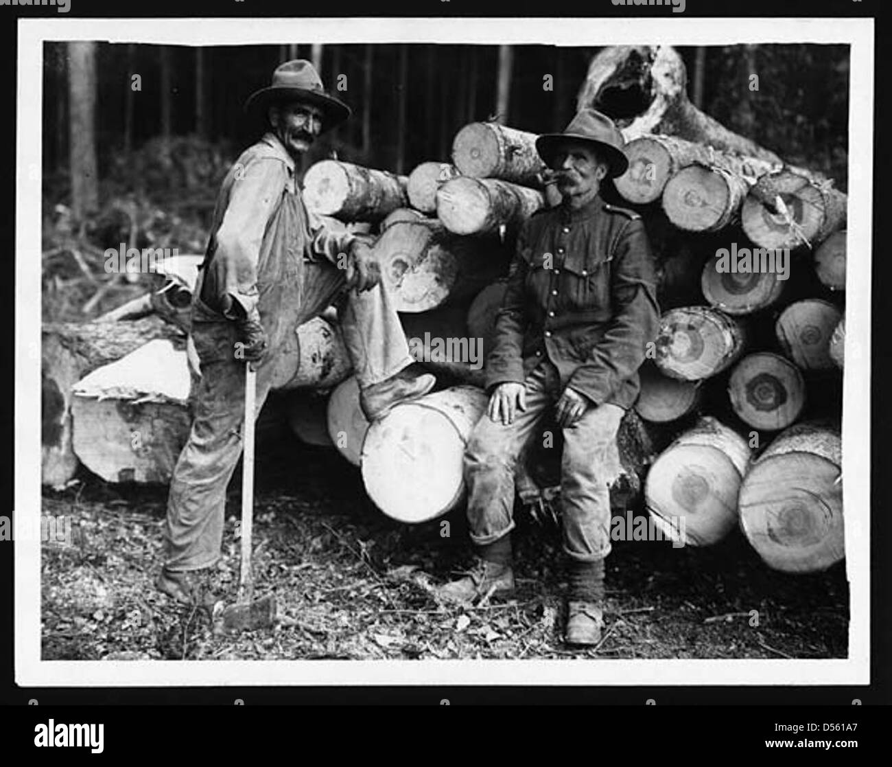 Canadian forces soldiers from Black and White Stock Photos & Images - Alamy