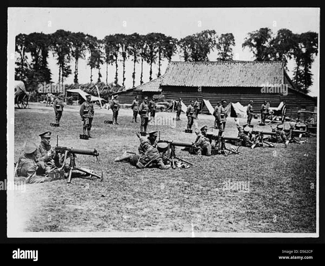 Machine gun corps ww1 Black and White Stock Photos & Images - Alamy