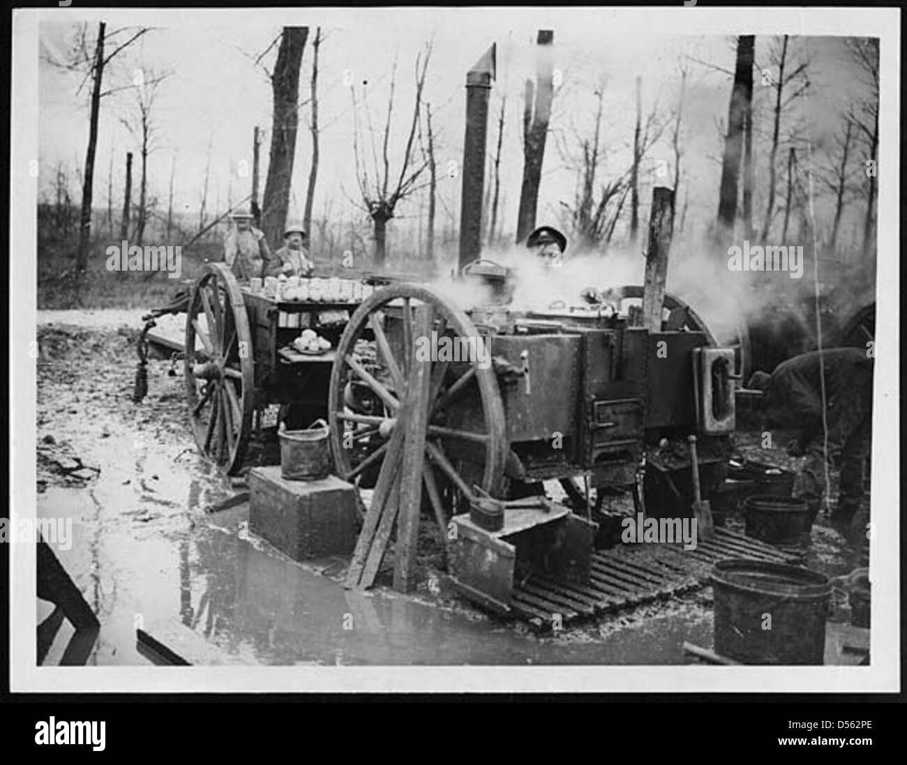 British army cook hi-res stock photography and images - Alamy