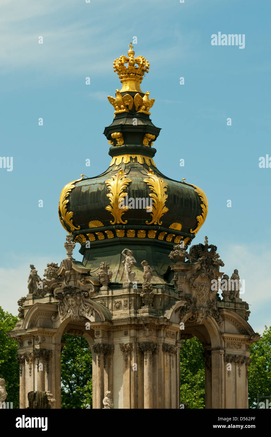 Crown gate hi-res stock photography and images - Alamy