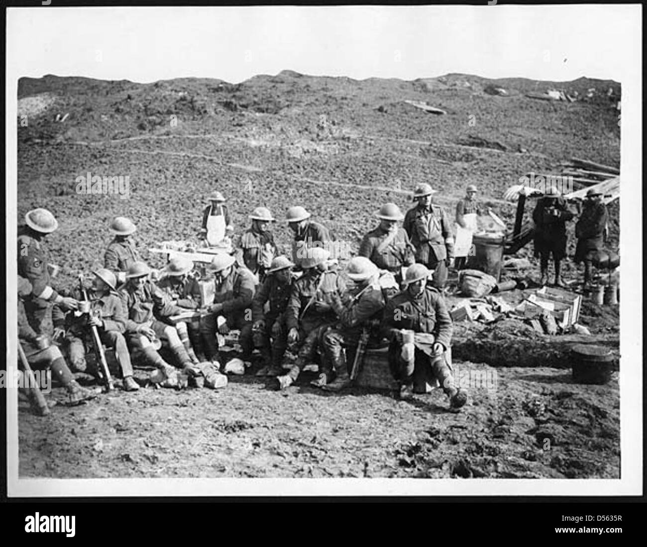 Ww1 injured soldiers hi-res stock photography and images - Alamy