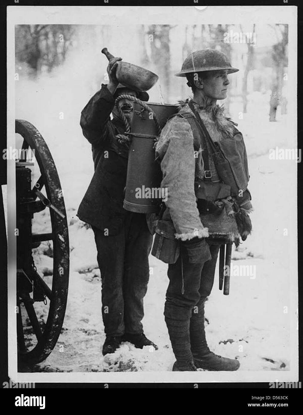 A new food container is shown, designed to be carried by soldiers to ...