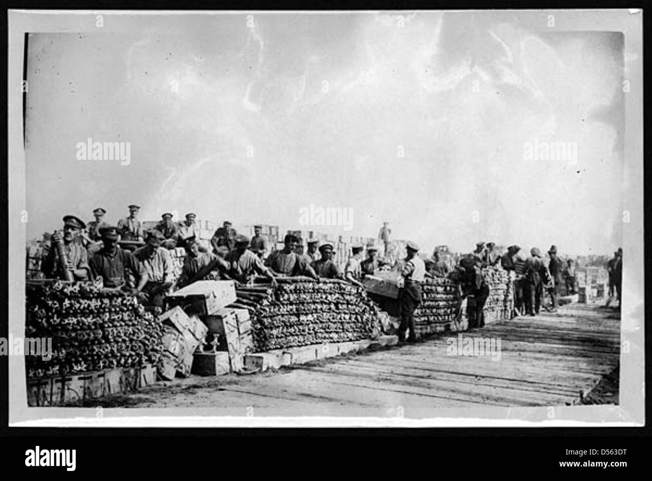 Food supply in world war one hi-res stock photography and images - Alamy