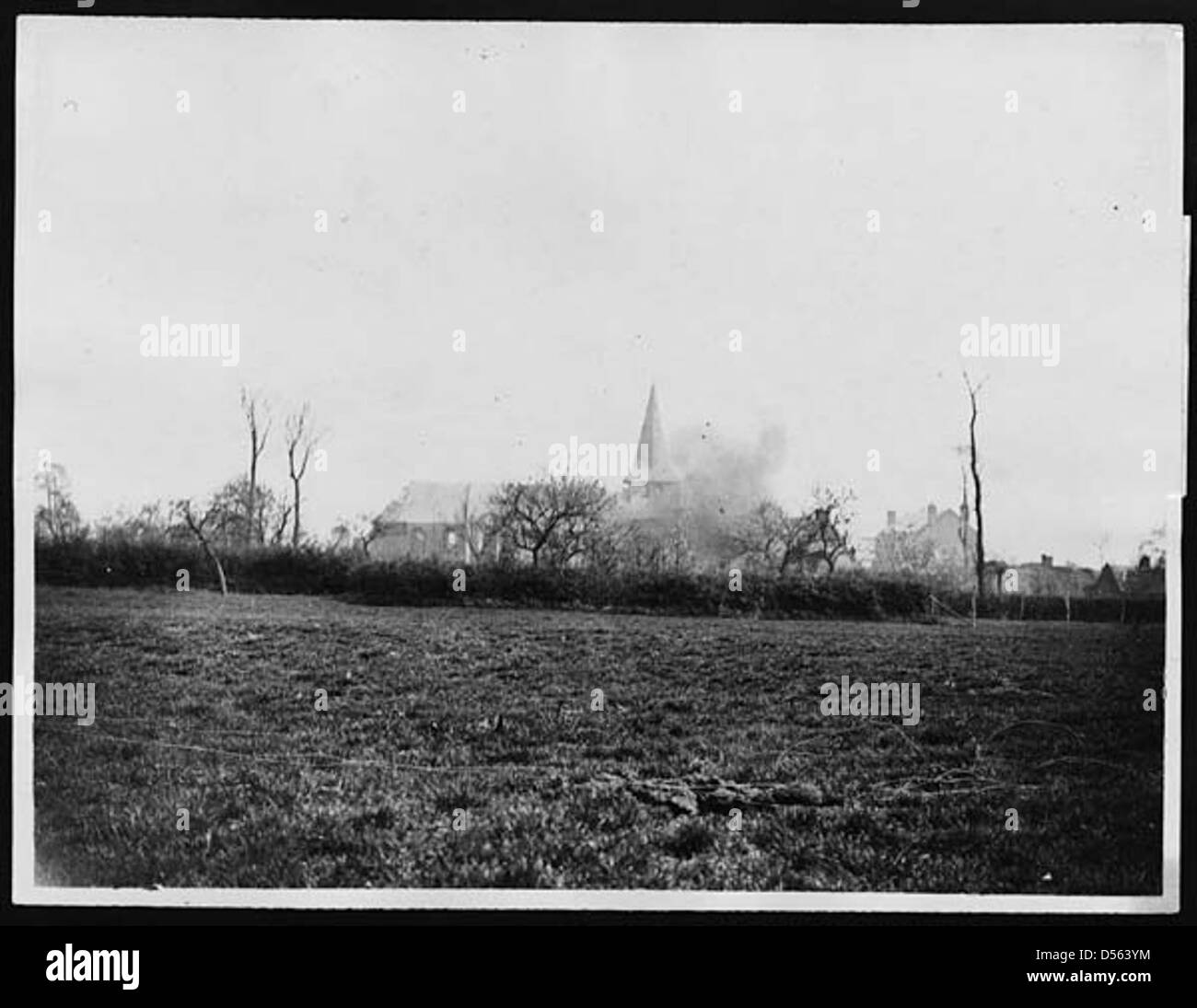 1914 shelling hi-res stock photography and images - Alamy