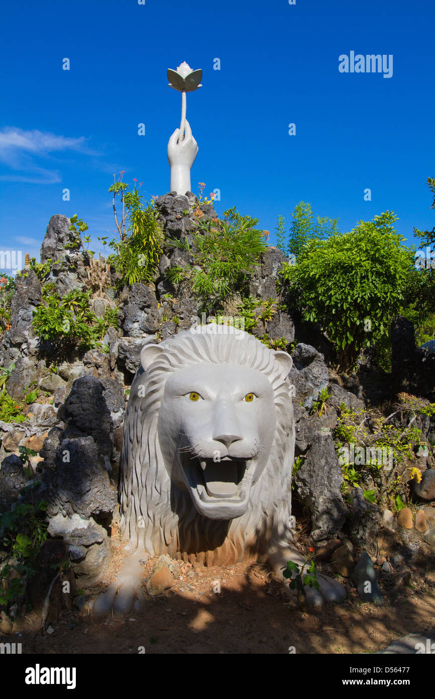 The lion protector Stock Photo - Alamy