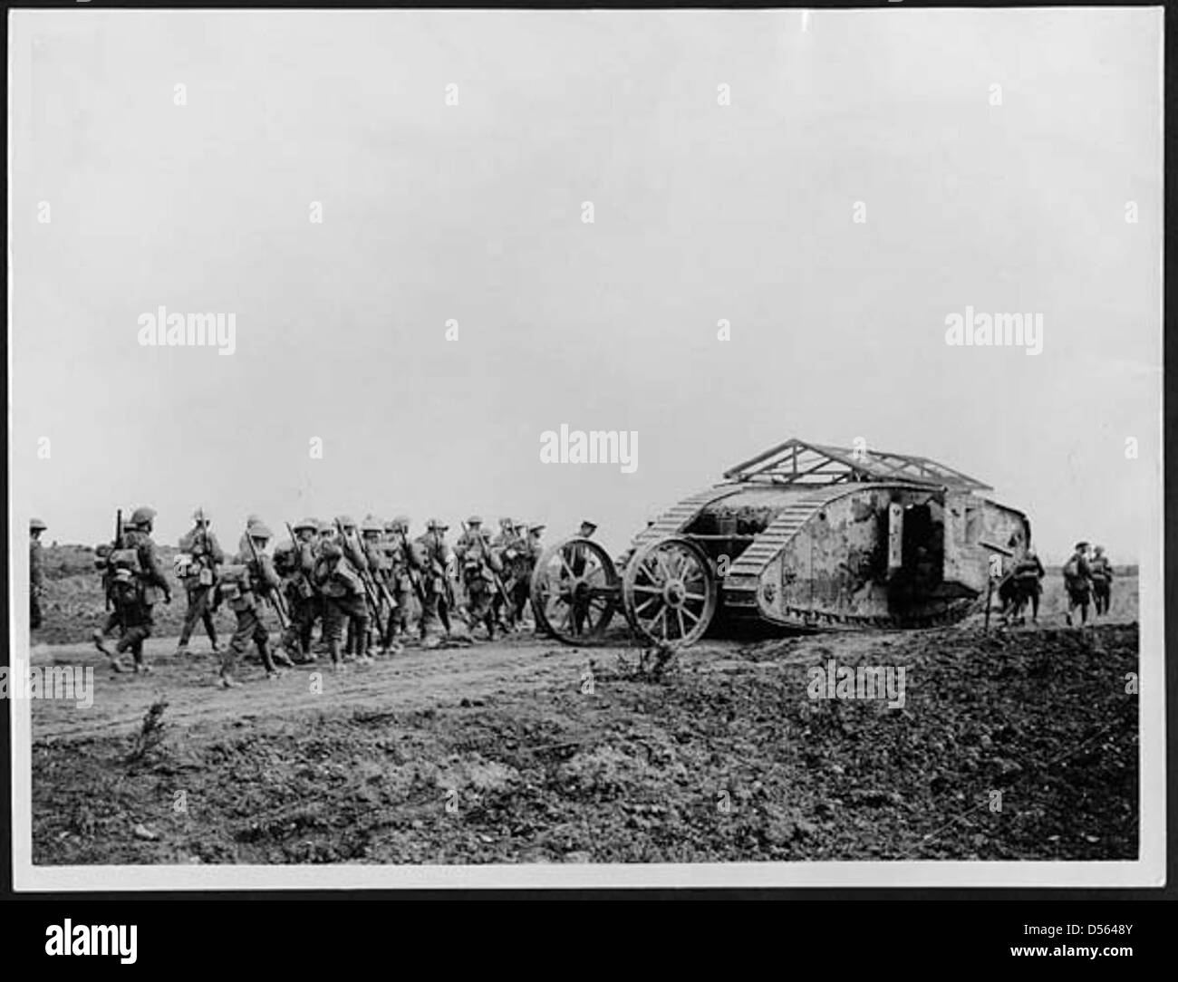 Soldiers on armored military Black and White Stock Photos & Images - Alamy