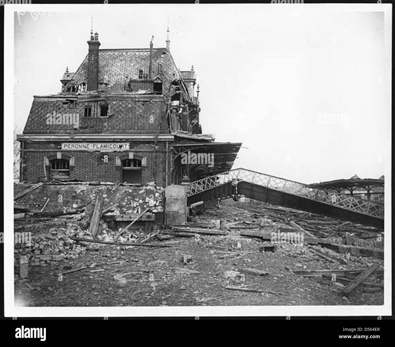 Destroyed destruction transportation bridge hi-res stock photography ...