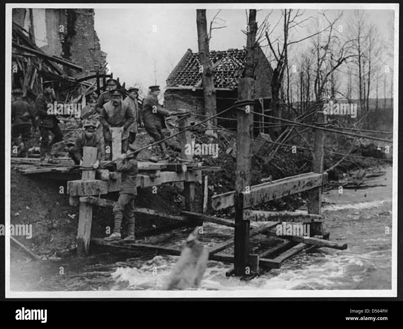 Bridge under fire Black and White Stock Photos & Images - Alamy