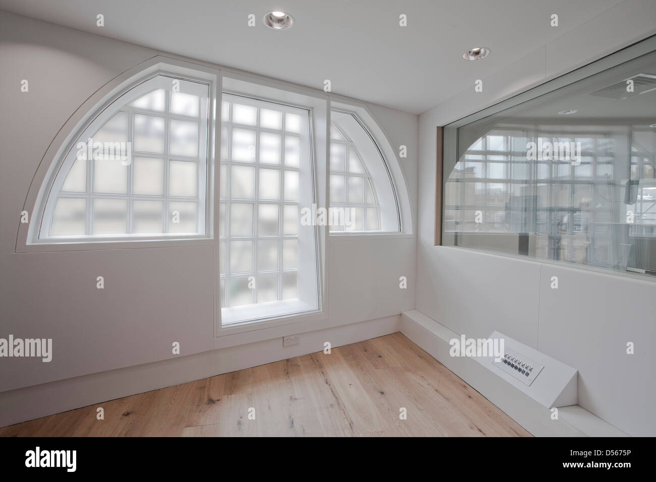 Soundtree Recording Studios, London, United Kingdom. Architect: Ben ...