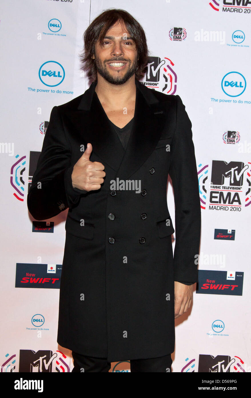 Spanish dancer Joaquin Cortes arrives at the 2010 MTV Europe Music ...
