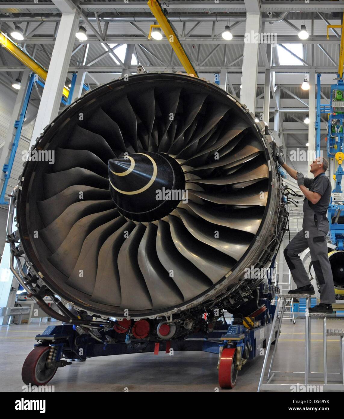 Rolls royce trent 900 engine on hi-res stock photography and images - Alamy