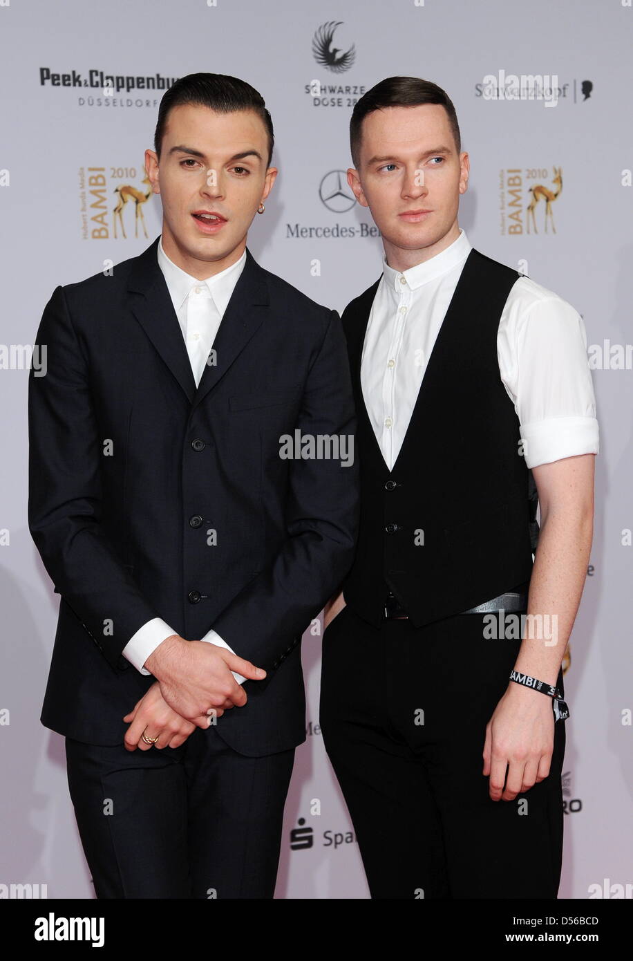 British singers hi-res stock photography and images - Alamy