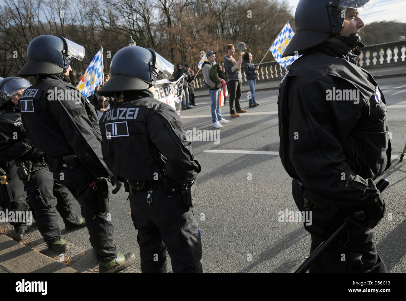 Riot police monitors a neo-Nazi rally in Munich, Germany, 13 November ...