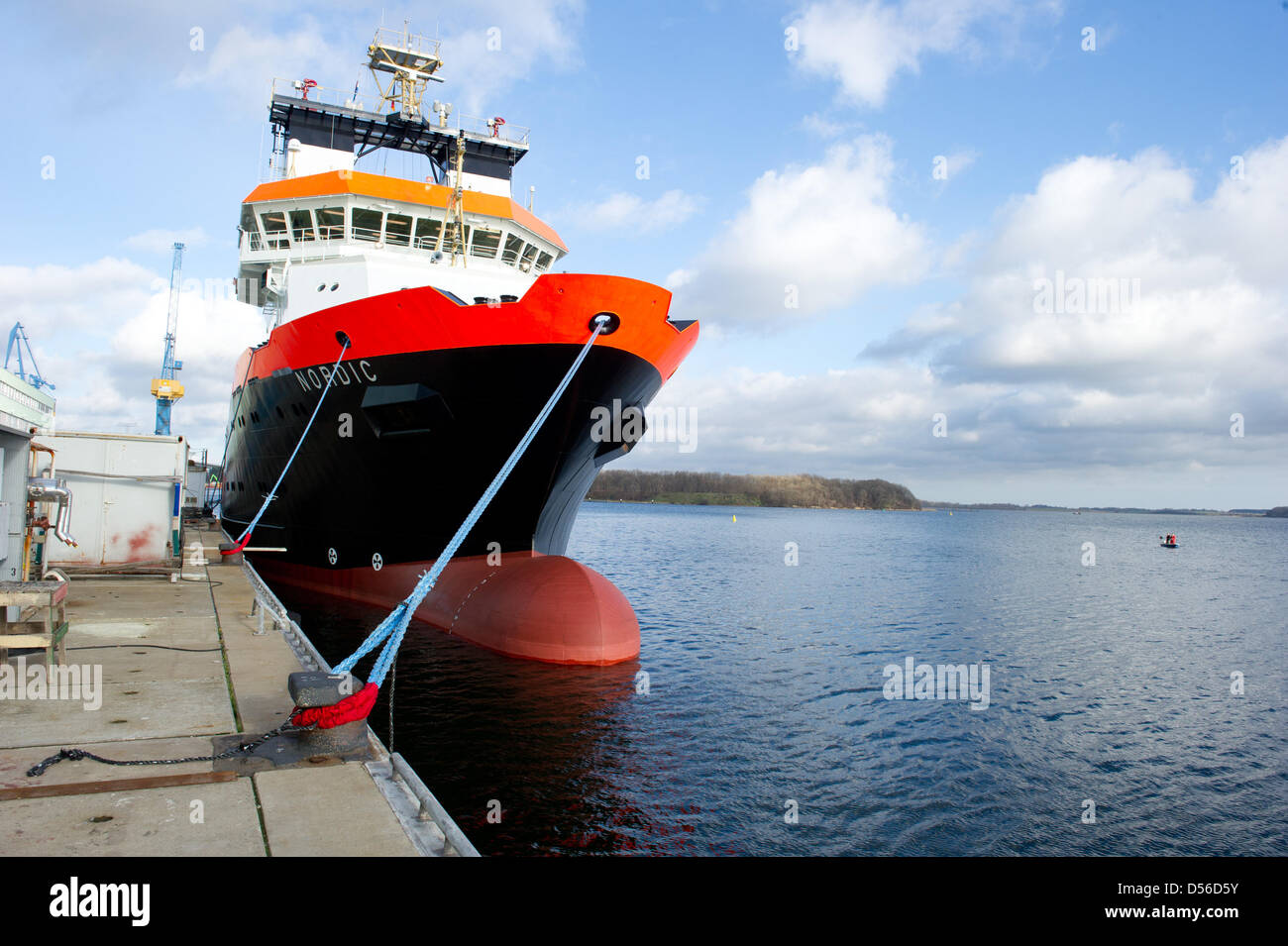 Emergency tow vessel 'Nordic' lies towed at P+S shipyard in Stralsund ...