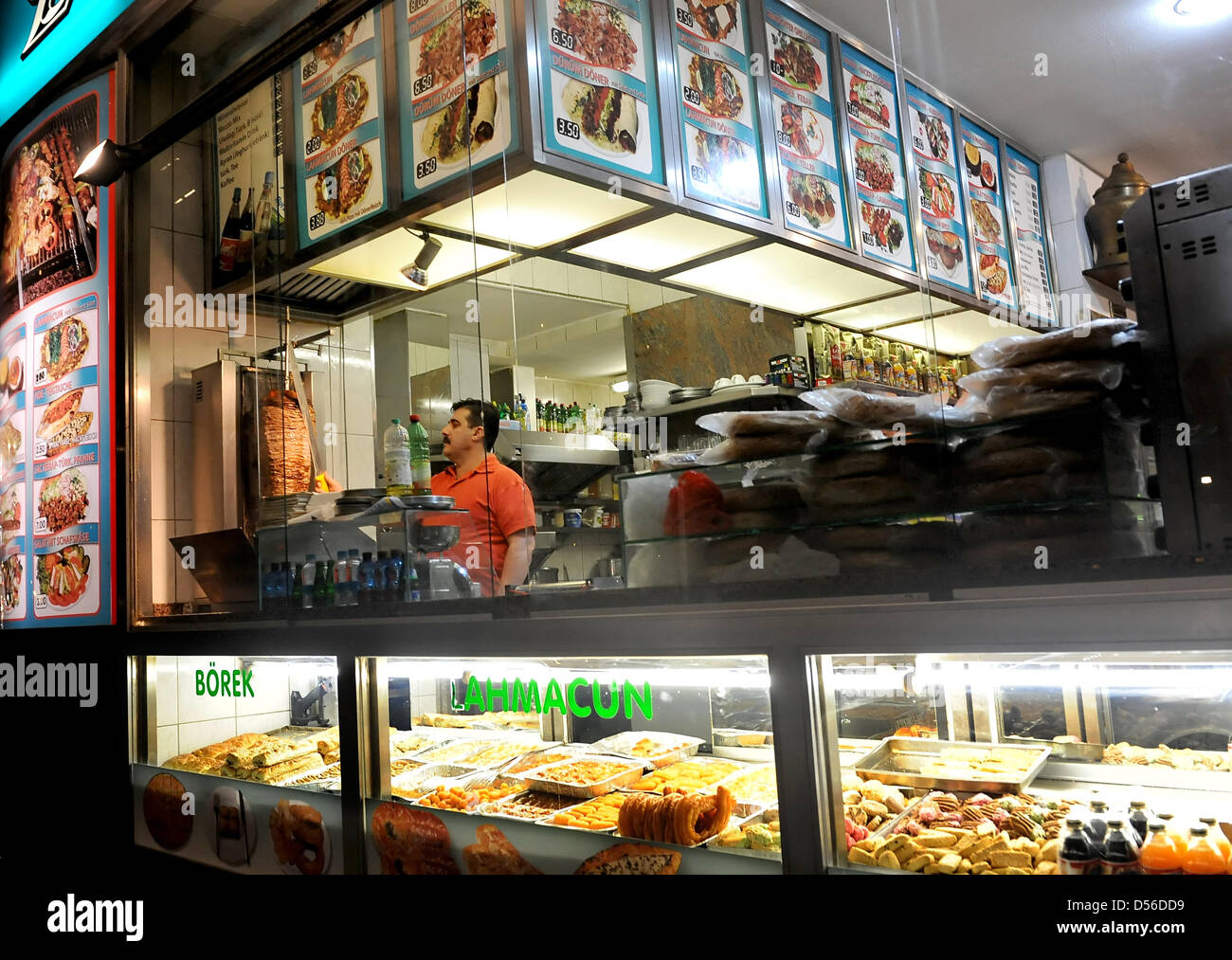 Kebab berlin hi-res stock photography and images - Alamy