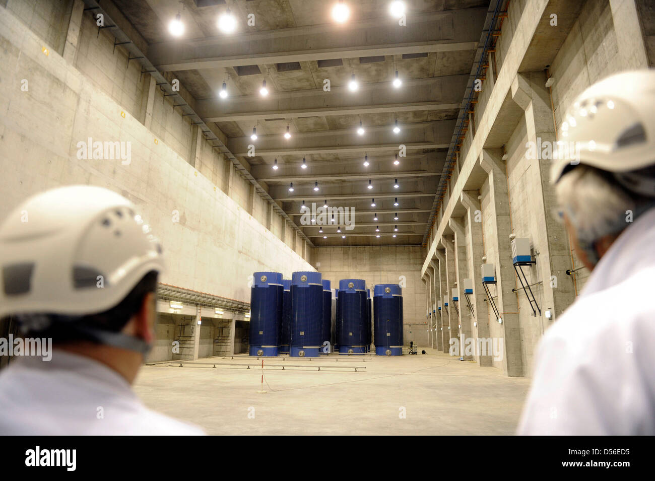 34 Castor nuclear storage casks are deposited at the interim storage ...