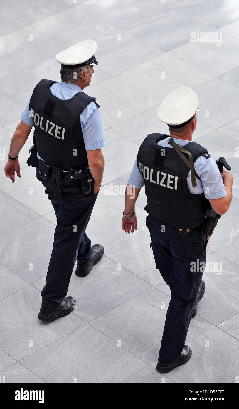 Federal police are on patrol at the airport in Stuttgart, Germany, 18 ...