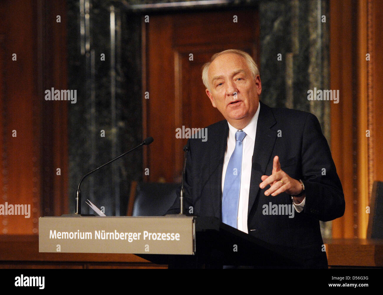 Governments special envoy hi-res stock photography and images - Alamy