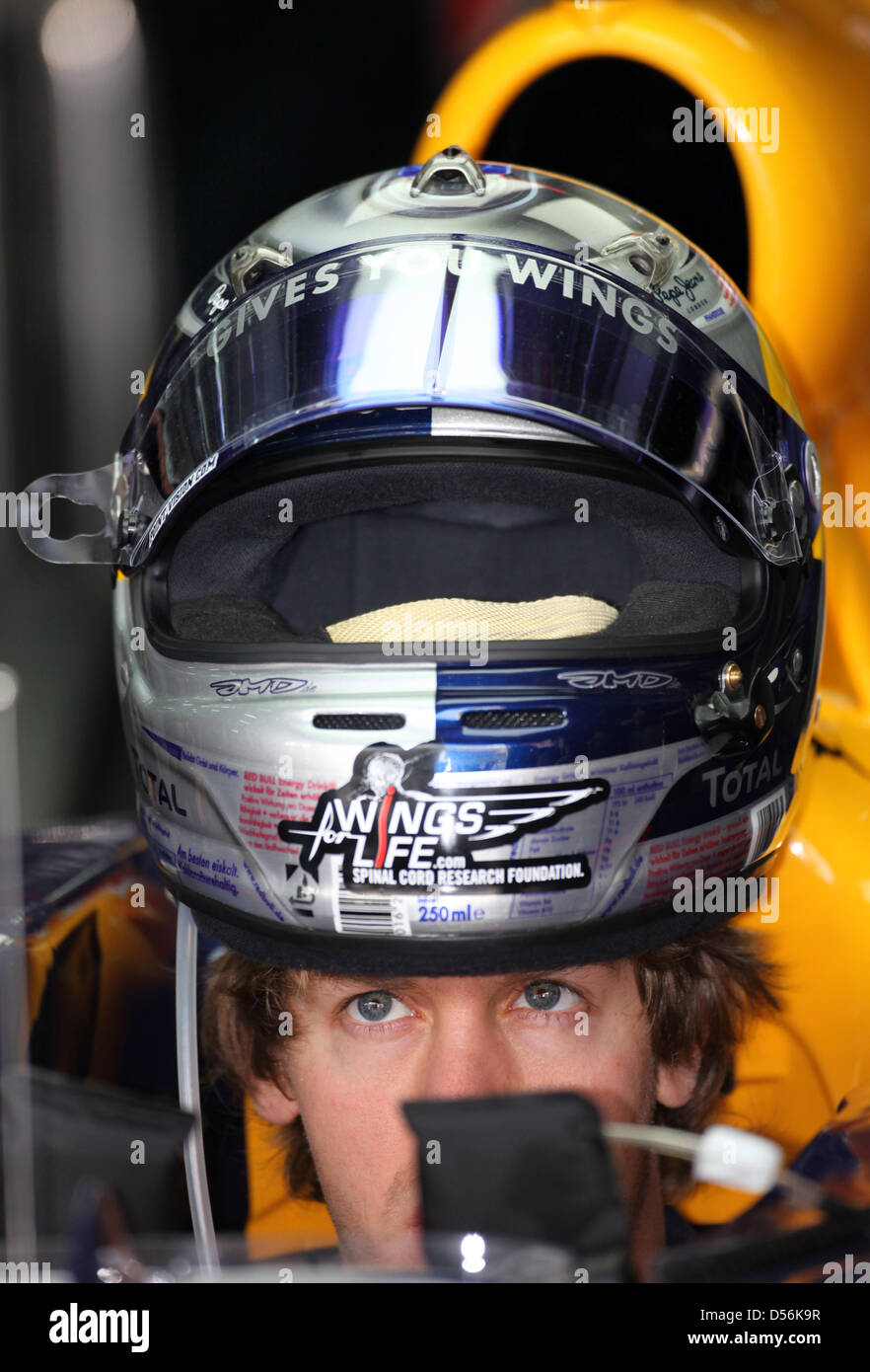 Sebastian vettel bahrain 2010 hi-res stock photography and images - Alamy