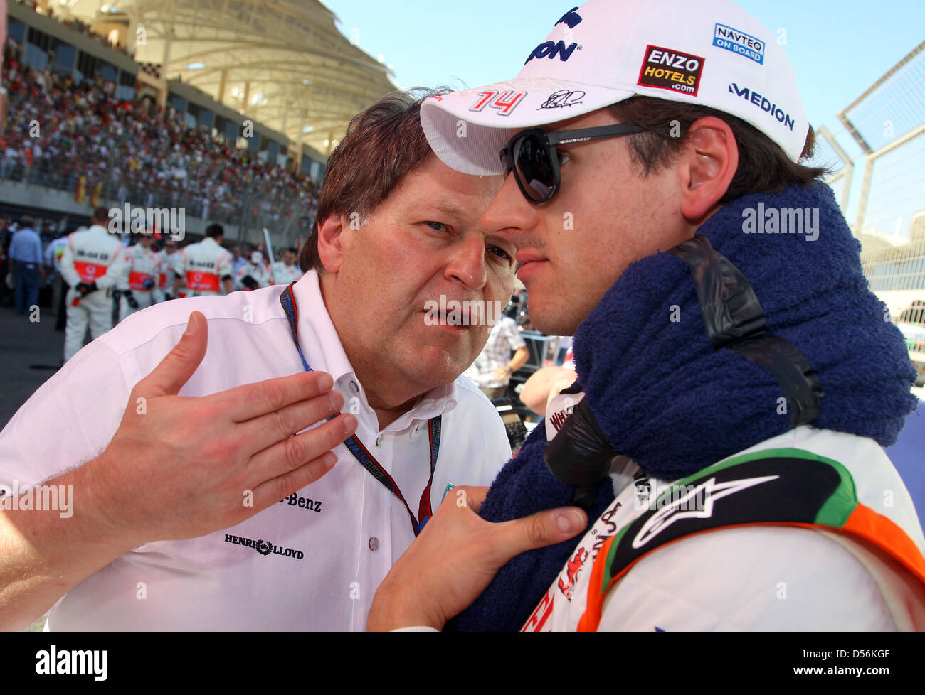 Mercedes motor sports boss Norbert Haug (L) talks to German driver ...