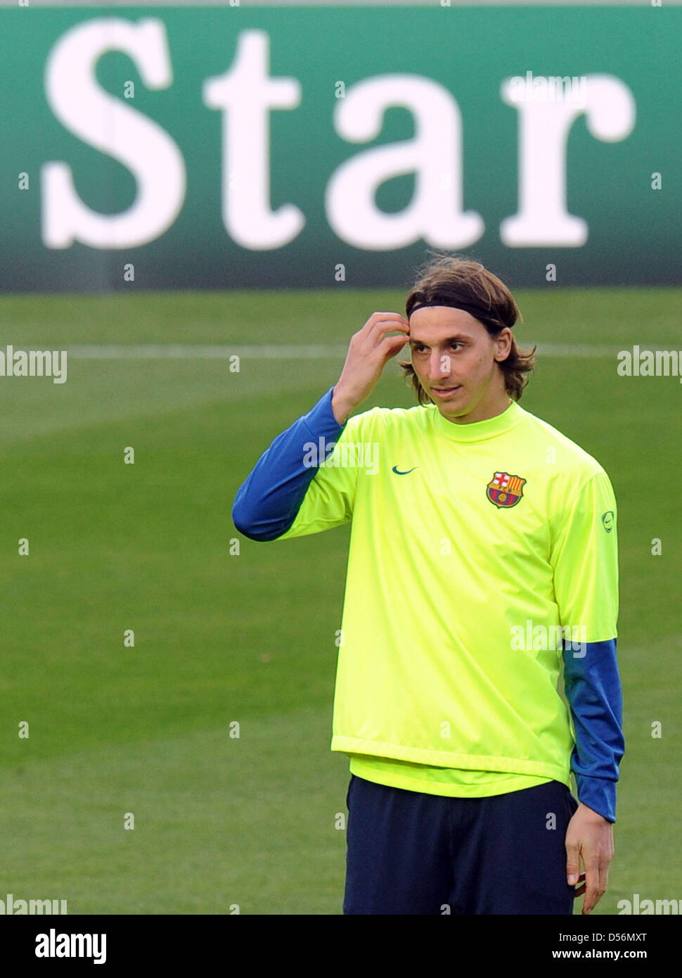 Ibrahimovic barcelona hi-res stock photography and images - Alamy