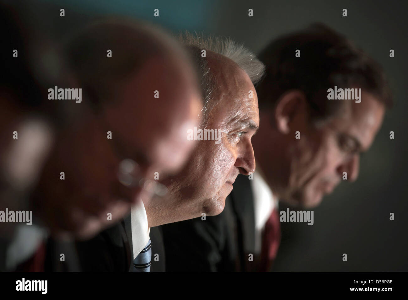 Schott CEO Udo Ungeheuer delivers the company's balance press ...